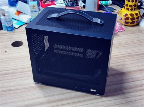 128l桌面小钢炮，闪鳞g200 Itx机箱分享