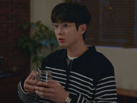 Hg에 있는 가희 유님의 핀 2023 배경화면 감성