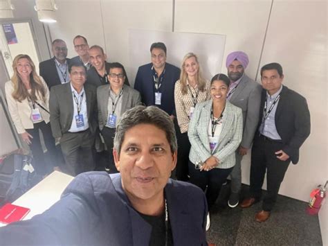 Gagan Reen On Linkedin Great Meeting With Zia Yusuf Monty Bhatia And The Vmware Team To Discuss