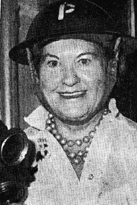 Newspaper Photograph Of Air Raid Police Warden Ellen Odonnell 1942 Pm2104 Ehive