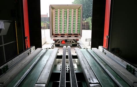 Three Minute Automatic Truck Loading And Unloading Comes To U S