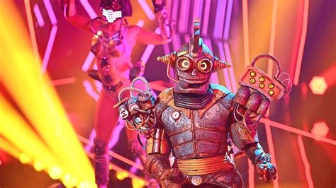 The Masked Singer Rosty Performt Happy Von Pharrell Williams ⋆ Flash Up