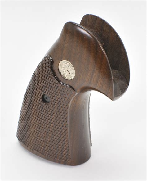 Colt Python Generation 2 Presentation Grips For Dom 1960 1974 Silver