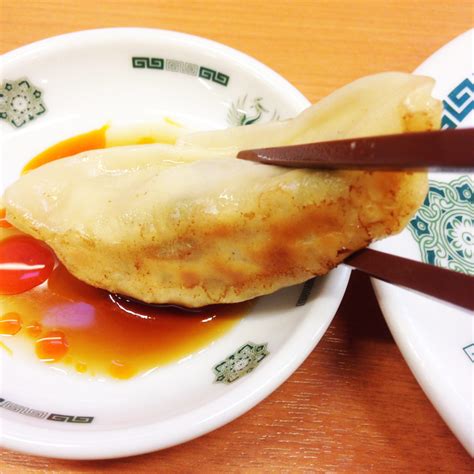 日高屋の定番メニューの魅力③ 【餃子】 Webon（ウェボン）