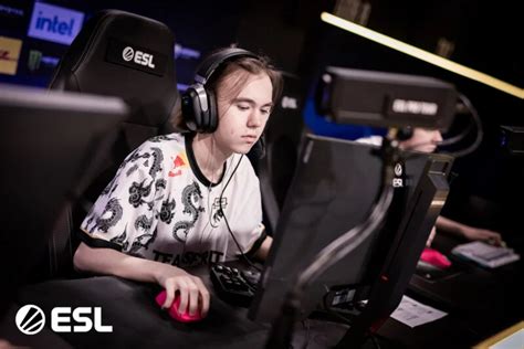 Cs2 Finais Da Blast Spring Final Terá Spirit E Saw Pichau Arena