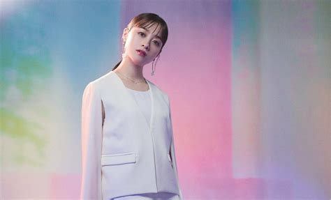 3ページ目 〈プロフェッショナル 橋本環奈スペシャルきょう〉橋本環奈「もう一人暮らしに戻れないかも」 朝ドラ撮影でつくづく感じた家族のあり