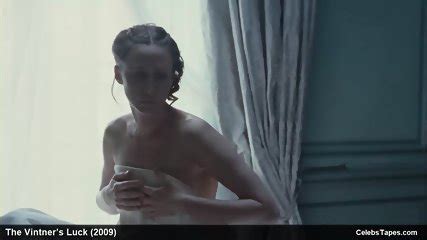 Keisha Adventure Gaines Observara Farmiga Naked Honeymoon And Gender Motion Picture Picture