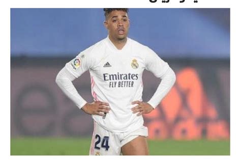 فشل انتقال ماريانو دياز، مهاجم ريال مدريد، إلى فالنسيا، خلال سوق