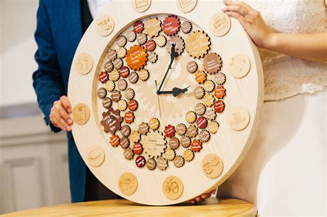 Clock Hands Haku