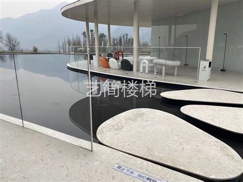 玻璃护栏 玻璃护栏 钢结构楼梯定制厂家 成都艺简楼梯有限公司【官网】
