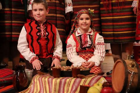 Онлайн вестник Струма Общество Банско се смее и не старее