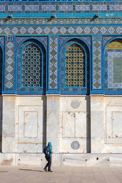 Tourist Visiting The Dome Of The Rock On Temple Mount Jerusalem