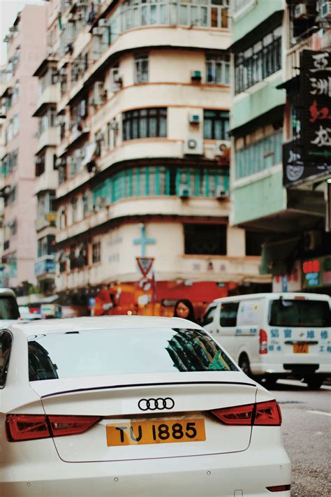 香港年輕人出門更喜歡使用 Uber，而非選擇的士：除了服務態度，還有這個「關鍵原因」 A Day Magazine