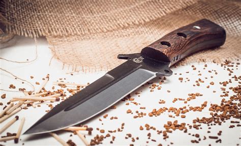 Нож для выживания Смерч сталь У8 цельнометаллический