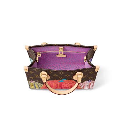 Louis Vuitton Lv X Yk Onthego Pm Pumpkin Printlouis Vuitton Lv X Yk