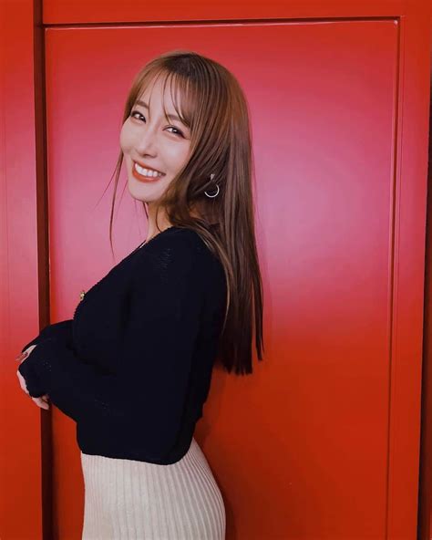 Lunaさんのインスタグラム写真 Lunainstagram「good Night🌕 4枚目謎カット😉」10月7日 22時32分
