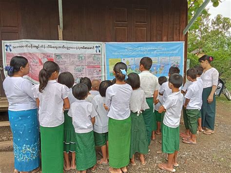 ငဖဲမြို့နယ် သရက်ပင်ကျေးရွာအခြေခံပညာမူလတန်းကျောင်းတွင် စာဖတ်ရှိန်မြှင့်တင်ရေး နယ်လှည့်ကွင်းဆင