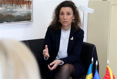 Телевизија 24 Шведската амбасадорка Ларсон во посета на Собранието