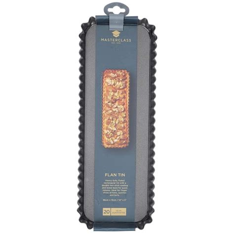 Masterclass Rectangular Fluted Flan Tin 36cmx13cm Metelerkamps