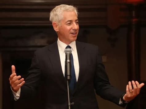 Bill Ackmans Pershing Square To Invest 900m In Howard Hughes Holdings