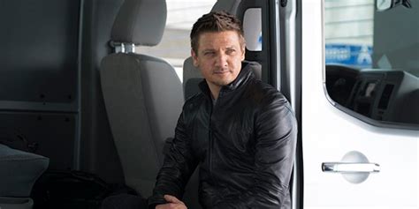 Wheres Hawkeye In Avengers Infinity War The Russo Brothers Explain Cinemablend