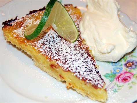 Mor Mias Syrlig Paj Med Lime Och Citron