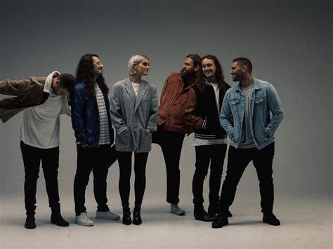 Hillsong United Oceans Singer