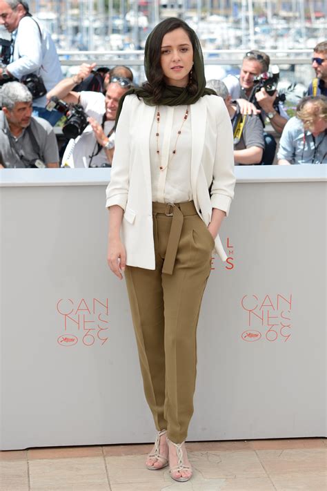 Persian Actress Feet Giant Mainecoon Cats Ny