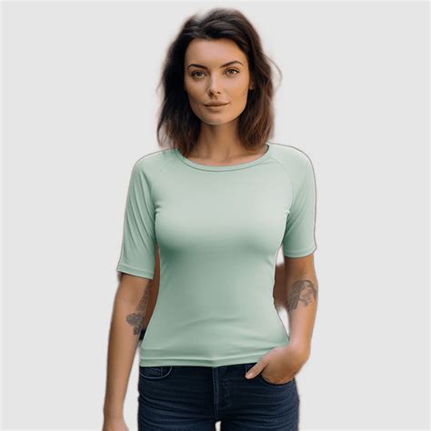 Modern Elegance The Wide Crew Neck T Shirt Redefines Casual Chic