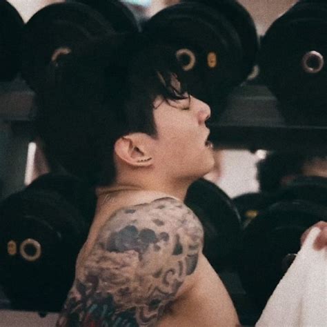 Pin Di Bouclé Su Jungkook Jungkook Arte Scuro Arte
