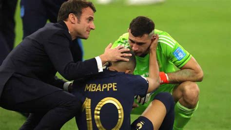 Dibu Martínez Mbappé Y El Gesto Del Que También Debe Hablarse