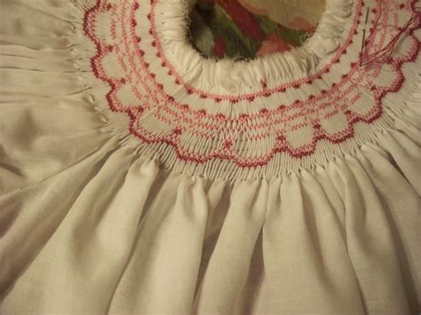 Smocking Embroidery Types That You Should Know About