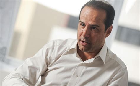 Fundador da Ricardo Eletro é denunciado mais uma vez pelo MP