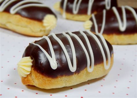 How To Make Éclairs Recipe Eclair Recipe Eclairs Baking
