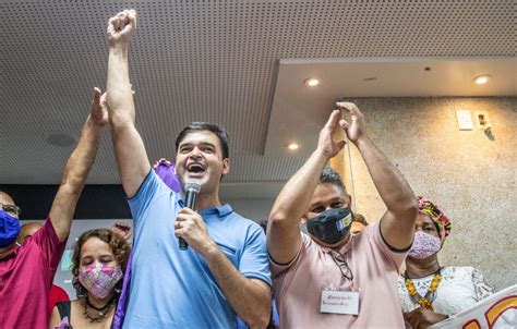 Alpanir Mesquita Rubens Júnior recebe apoio do PT para disputar