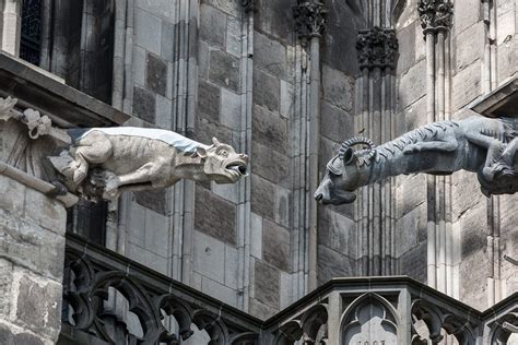 Renaissance Vs Medieval Art And Architecture What Are The Differences