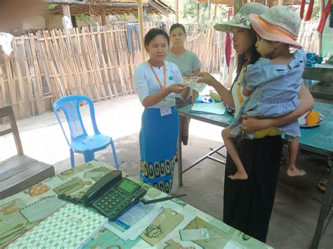 ပုဗ္ဗသီရိမြို့နယ်တွင် မသန်စွမ်း ၄၂ ဦးအား ထောက်ပံ့ငွေပေးအပ် Myanmarnationalpost