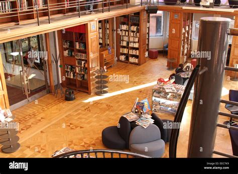 Charlie Hebdo Comic Hi Res Stock Photography And Images Alamy