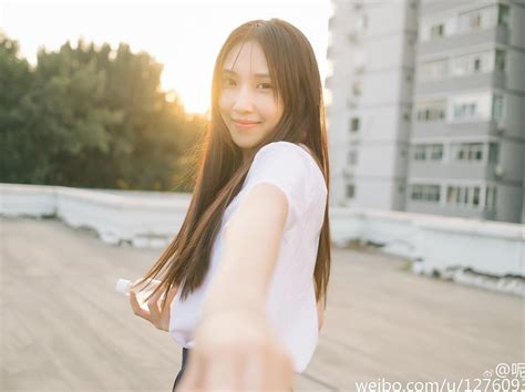 网红直播推广排行榜~瑞丽之星 平面模特安安