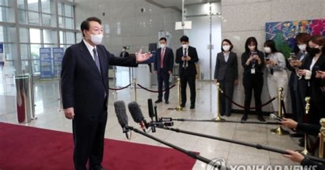 대통령실 尹대통령 풍자 만화 관련 입장 안 내겠다