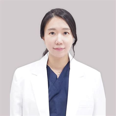Dr Yoo Kyung Yoon Pleasure Plastic Surgery