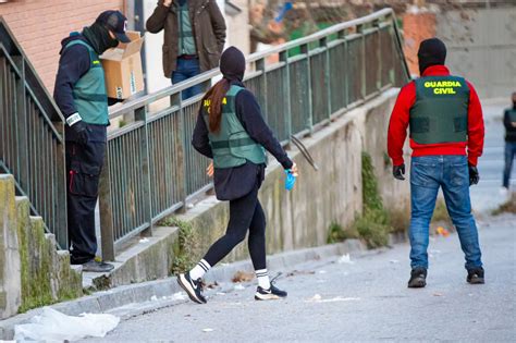 Las imágenes de la operación antidroga en la zona Norte de Granada | Ideal