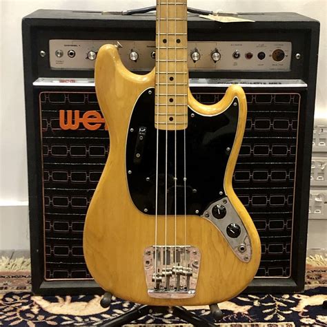 1977 Fender Mustang Bass Maple Fretboard