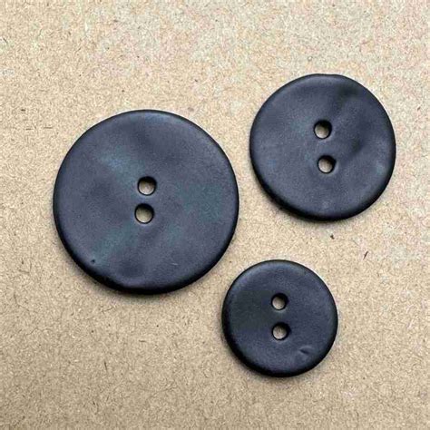 S8822 20mm 03 Terries Buttons