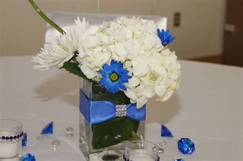 1124 Best Squarerectangle Vase Centerpiece Ideas Square Passion