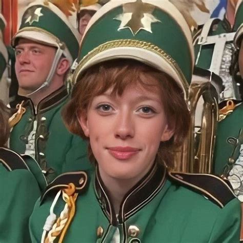 Discover 38 Vickie Stranger Things And Amybeth Mcnulty Ideas Anne Shirley Band Geek