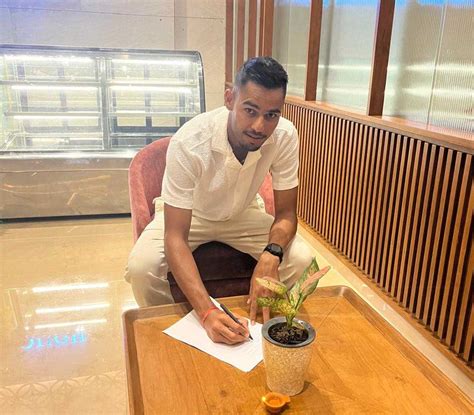 New Signing Talented Ankur Malik Signs For St Annes Cc St Annes