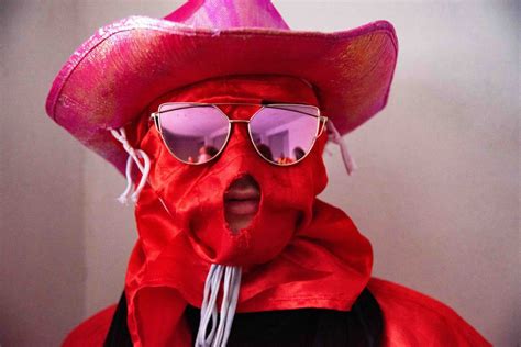 Karnavalet E Nartës Legjenda Dhe Simbolet E Trashëguar Ndër Breza Reporter Al