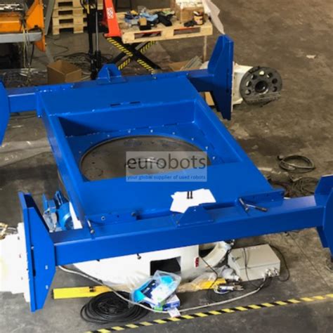 安川motoman双机器人焊接单元九轴ea1900n控制器nx100 Eurobots