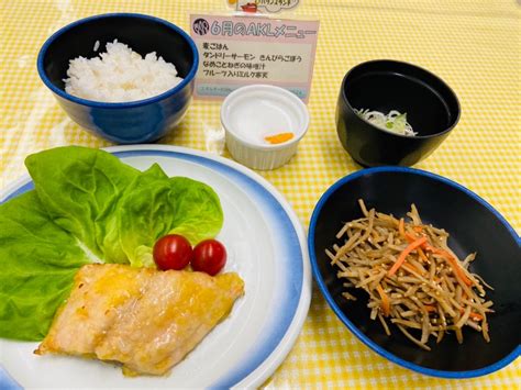 厚別区役所食堂・厚別区役所売店 69（木）本日の定食ご紹介 今日は厚別保健センター管理栄養士さんの厚別健康ランチ（akl）＆カレーフェア開催
